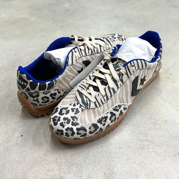 Converse | Shoes | Converse Unisex Run Star Trainer Animals Print A580c ...